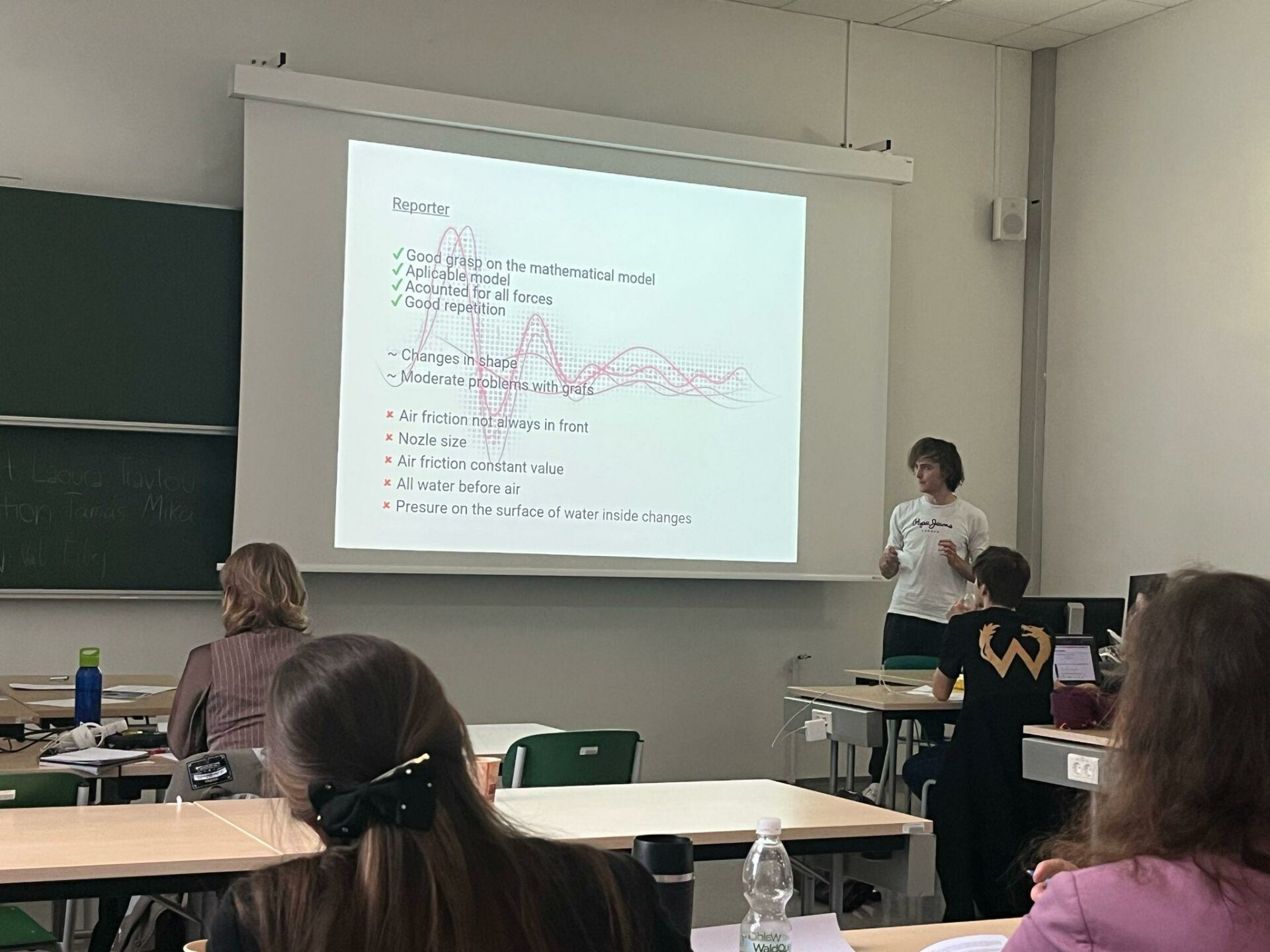 Mednarodno tekmovanje AYPT – I. gimnazija v Celju